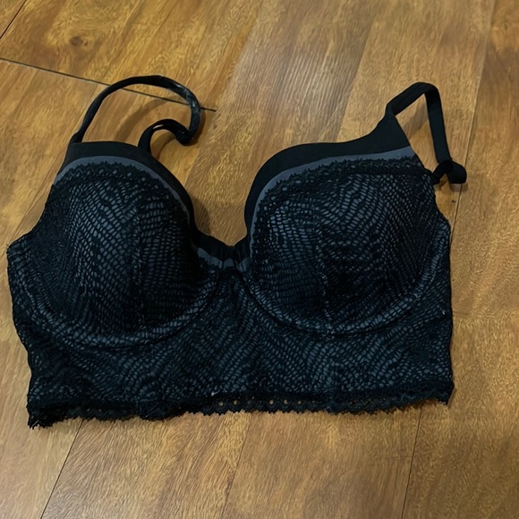 Victoria's Secret | Intimates & Sleepwear | Vs 32 D Bra Top | Poshmark
